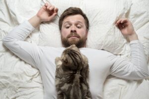 Why Do Cats Sit on Your Chest? 5 Vet-Verified Reasons | The Vet Desk